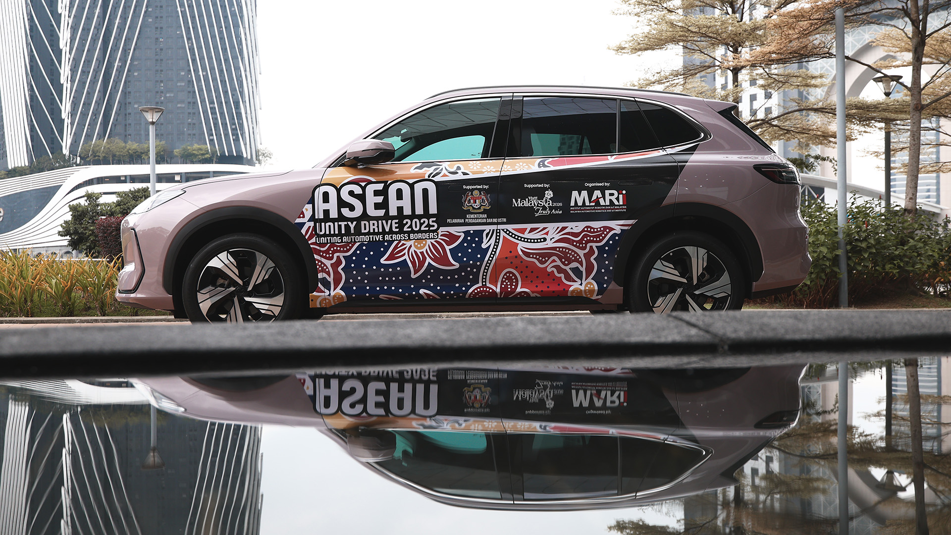 ASEAN UNITY DRIVE 2025 FLAG-OFF: PROTON e.MAS 7 EMBARKS ON EPIC 9,000KM ...